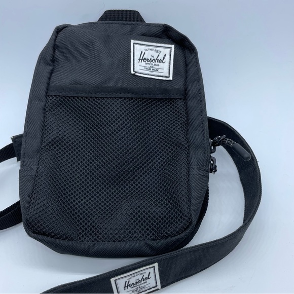 Herschel Supply Company | Bags | Herschel Supply Co Mens Sinclair Cross ...